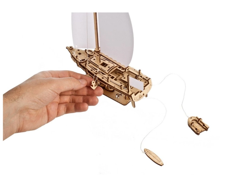 Ugears 3D dřevěné mechanické puzzle Jachta The Ocean Beauty | RCprofi.cz